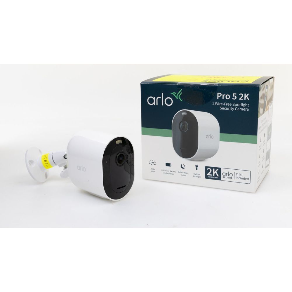 Arlo Pro Indoor/Outdoor 2K Network Camera - Infrared/Color Night Visio ...